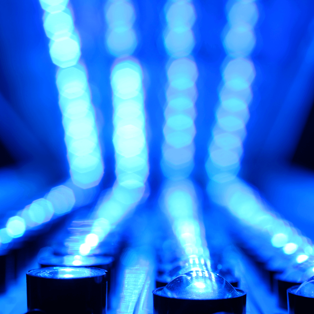 Time-Resolved Electroluminescence Spectroscopy of a White Light ...